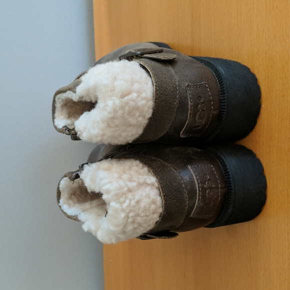 UGG | Shoes | Nwt Ugg Benson Boot | Poshmark